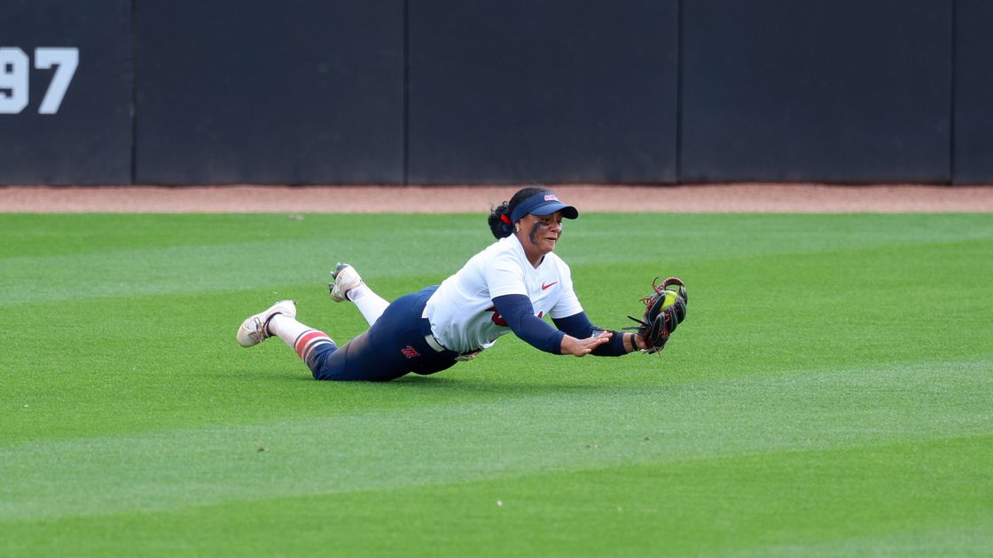 Pone, Binford shine as No. 20 Ole Miss edges No. 9 Gamecocks ...