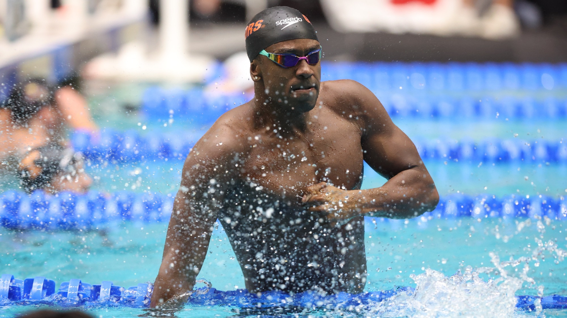 SEC Swimming & Diving Athletes of the Week: Nov. 25 | presented by ...