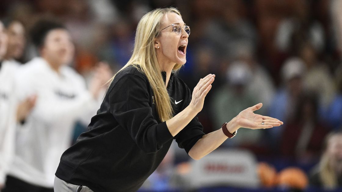 Shea Ralph, Vanderbilt players speak at 2025 SEC Basketball Media Days ...