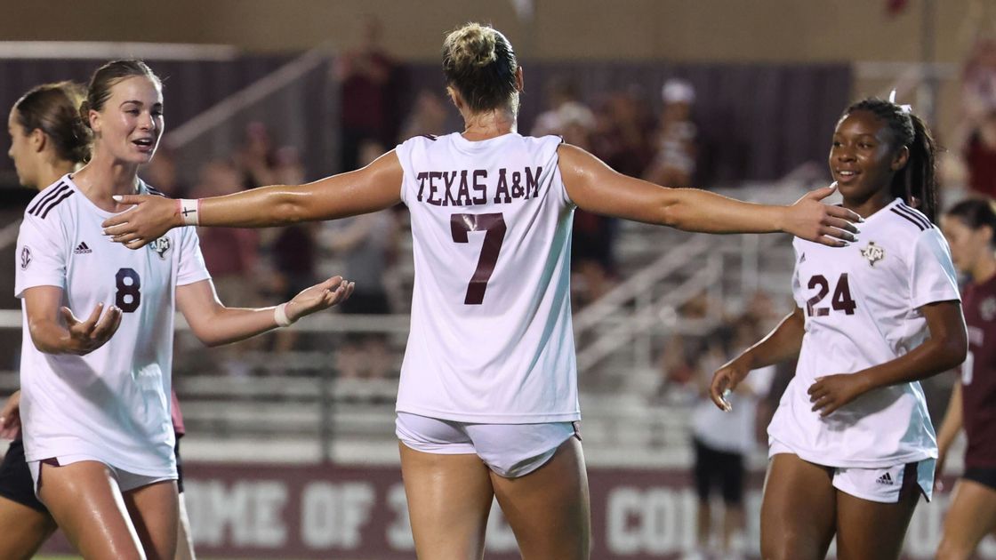 Kaylee Noble's hat trick powers Aggies over Lafayette - Southeastern ...