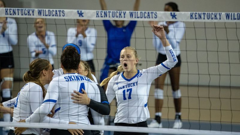 No. 12 Kentucky splits pair of top-25 matchups - Southeastern Conference