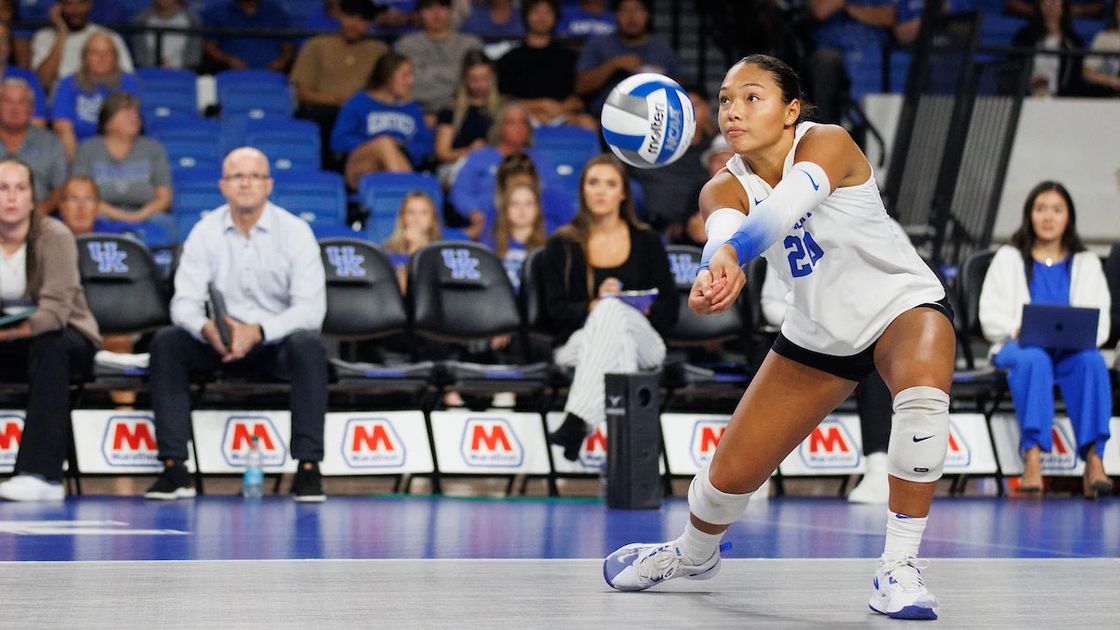 Thigpen hits .583 in first career start, No. 15 Wildcats beat Vols ...
