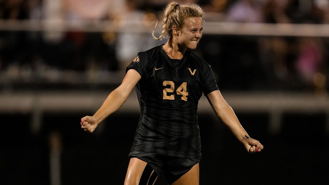 Jones strikes from distance twice to lead Vanderbilt to victory ...