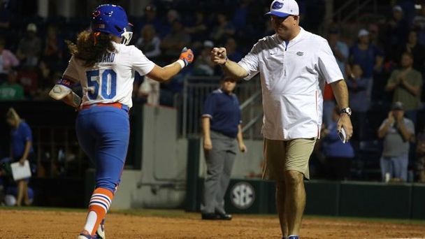 Gators back in the win column after defeating Eagles - Southeastern ...