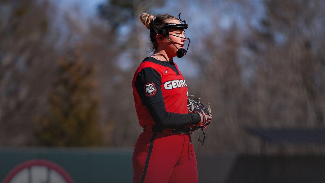 No. 15 Georgia's pitchers silence Rams, offense stomps on Bruins ...